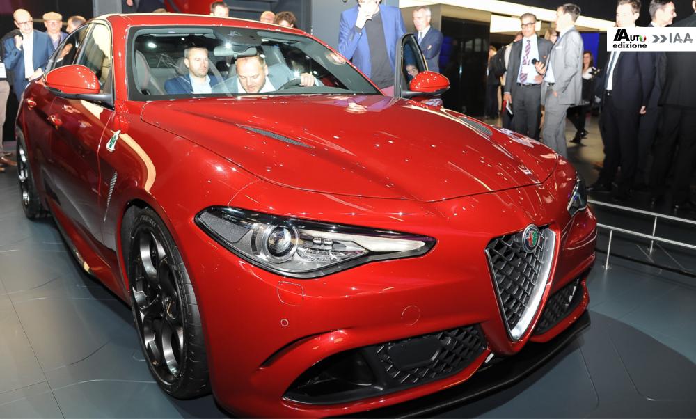 Alfa Romeo Giulia officieel snelste sedan ooit over de Nürburgring ...
